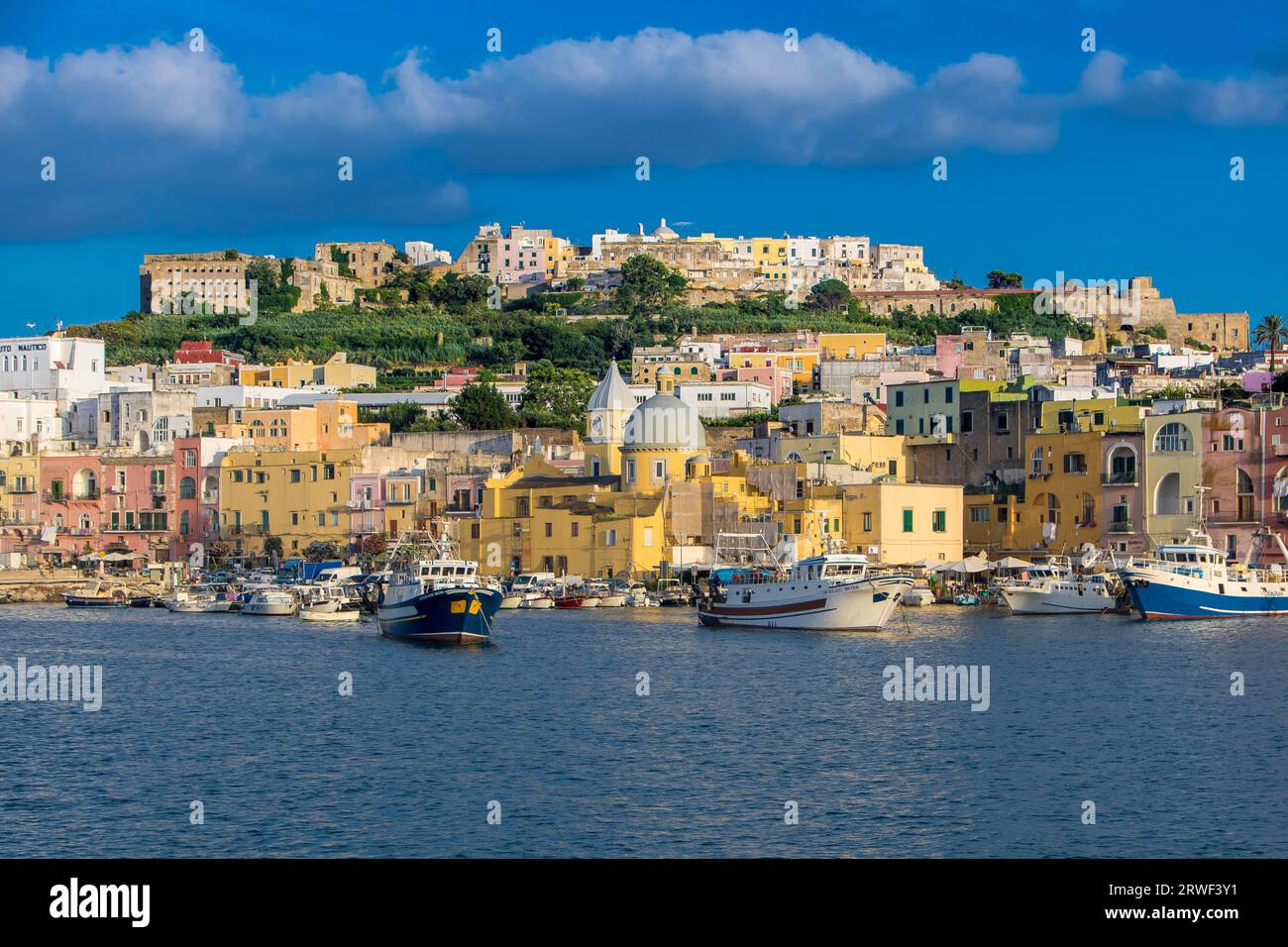 Spiaggia della marina hi-res stock photography and images - Alamy