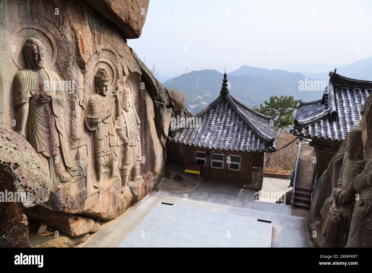 Seokbulsa temple bell tower in Busan. Day trip to Geumjeong Mountain ...