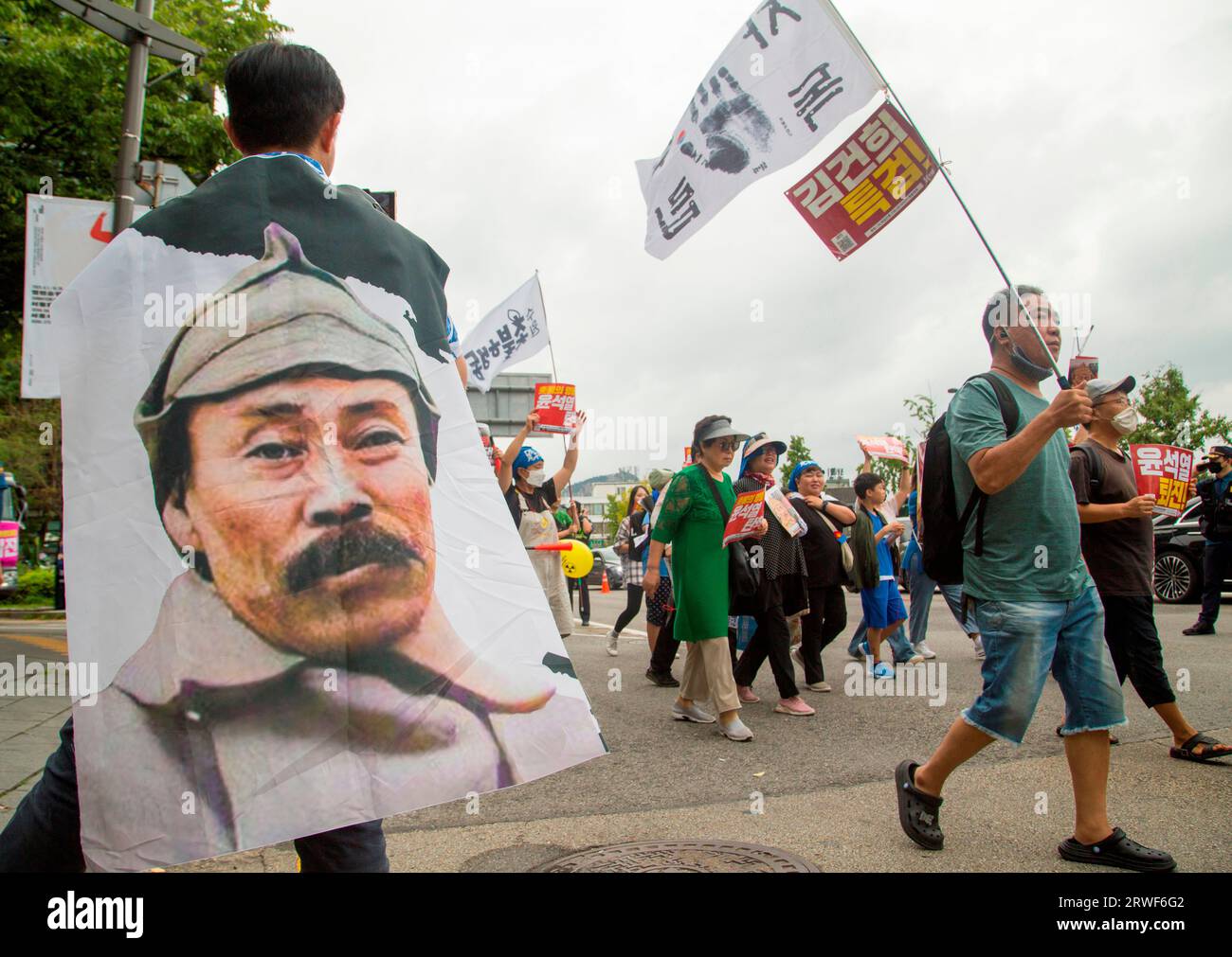 Beom suk hi-res stock photography and images - Alamy