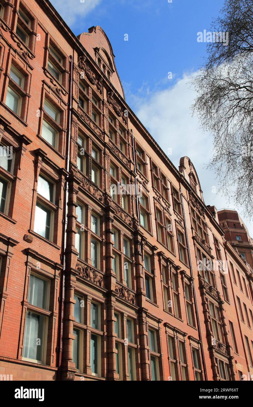 Sackville street building manchester hi-res stock photography and ...