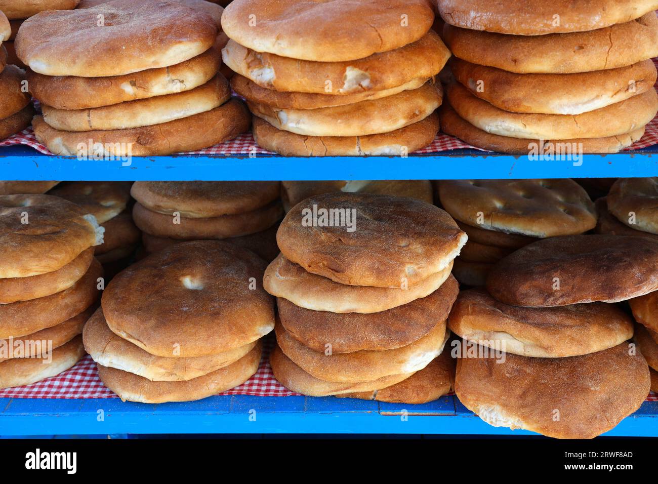 Moroccan bread. Fresh bread in Sidi Ifni bakery Stock Photo - Alamy