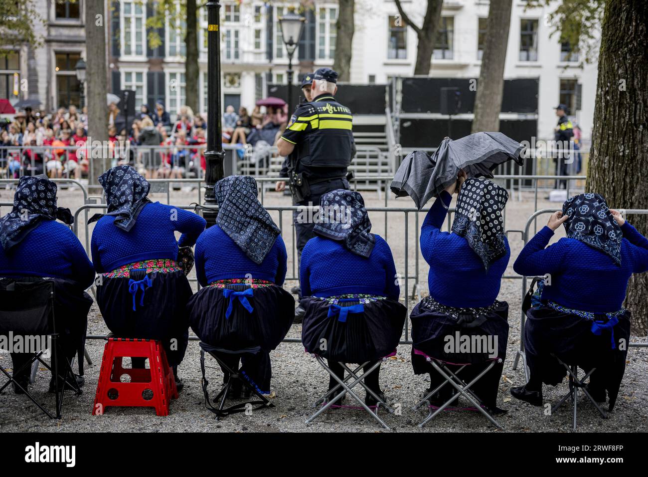 The Hague, Netherlands. 19th Sep, 2023. THE HAGUE - Staphorst women in ...