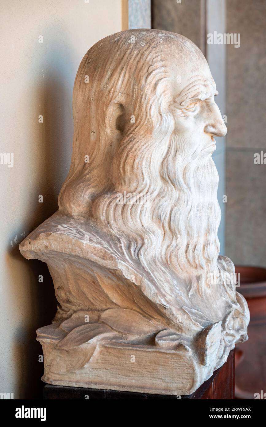 Bust of Leonardo da Vinci (1452-1519). Italian Renaissance. Bust ...
