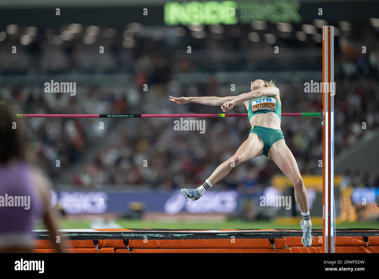 Eleanor patterson high jump winner hi-res stock photography and images ...