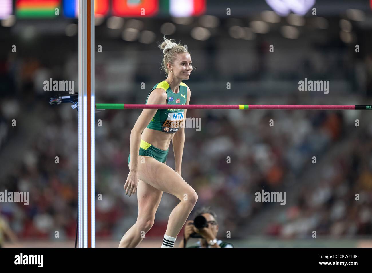 Eleanor patterson high jump winner hi-res stock photography and images ...