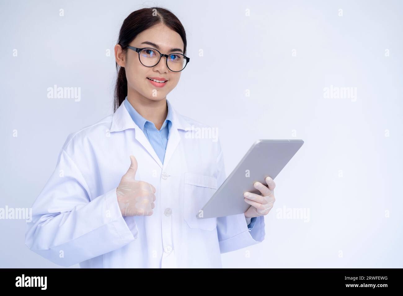 Smart woman doctor scientist hi-res stock photography and images - Alamy