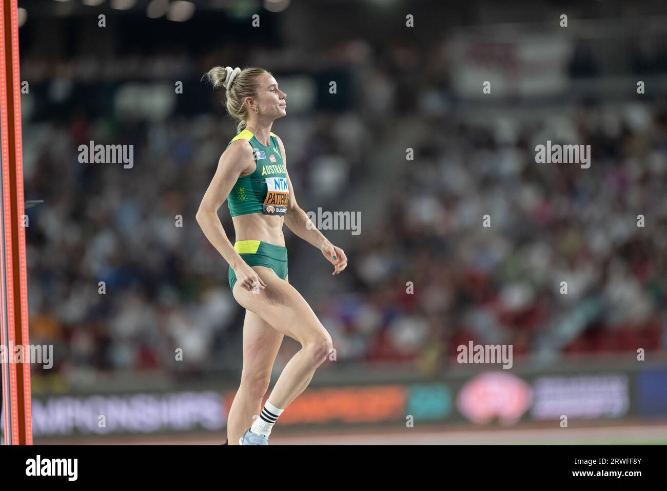 Eleanor patterson high jump winner hi-res stock photography and images ...