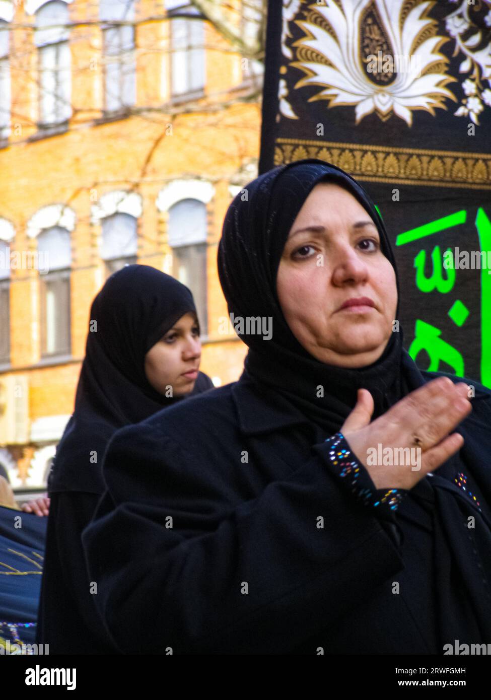 Human rights protest silhouette hi-res stock photography and images - Alamy