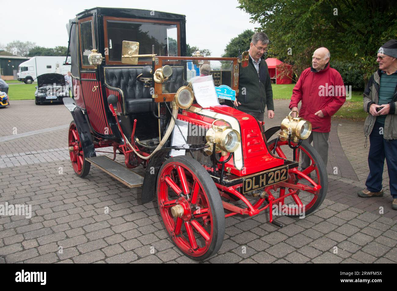Sunday 17th September, Victoria Park became the centre for classic cars ...