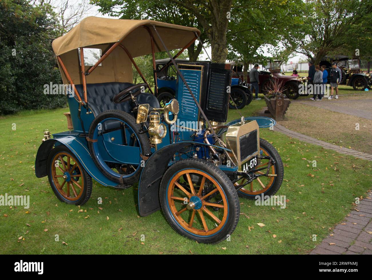 Sunday 17th September, Victoria Park became the centre for classic cars ...