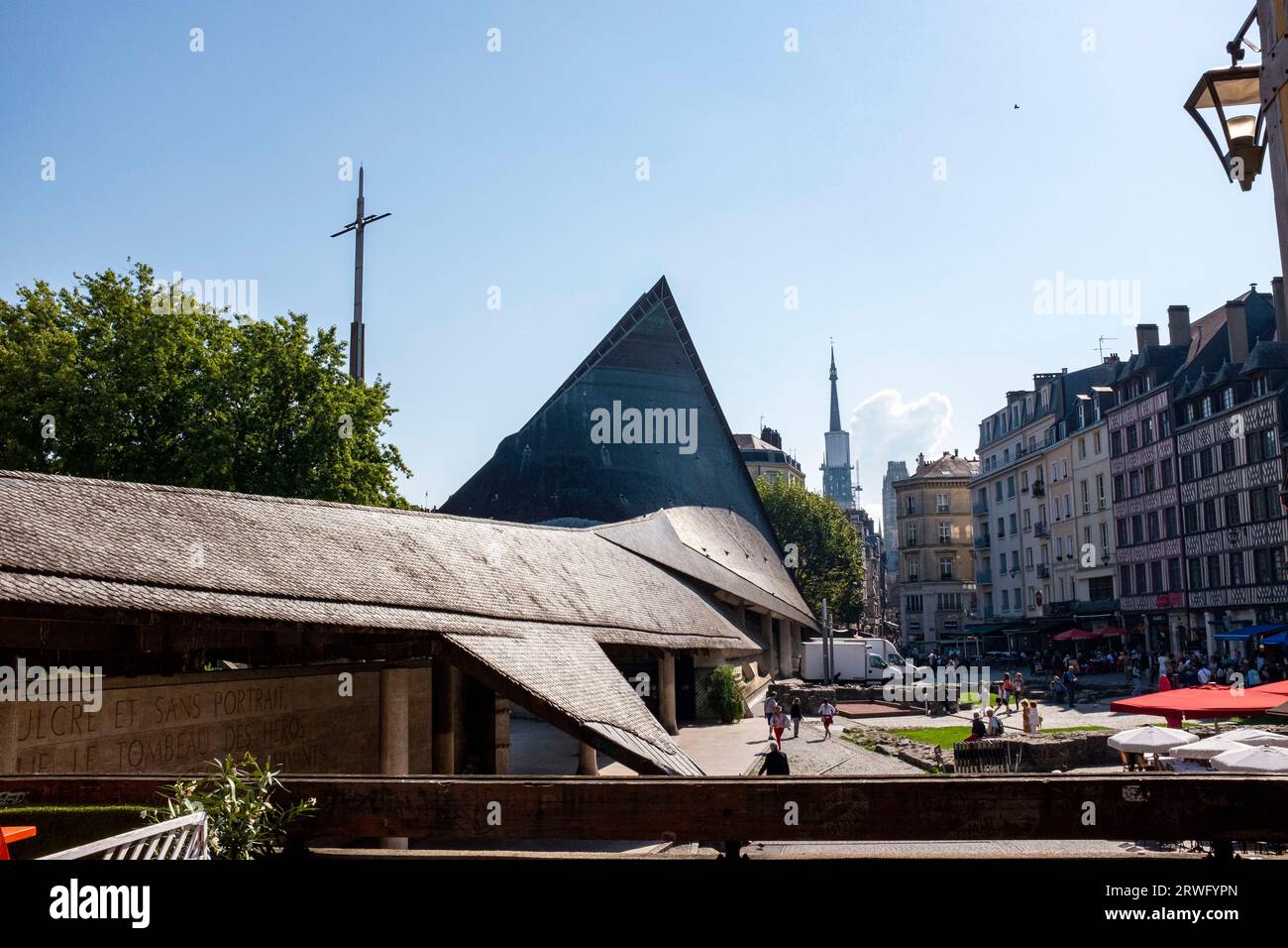 Saint joan of arc hi-res stock photography and images - Alamy