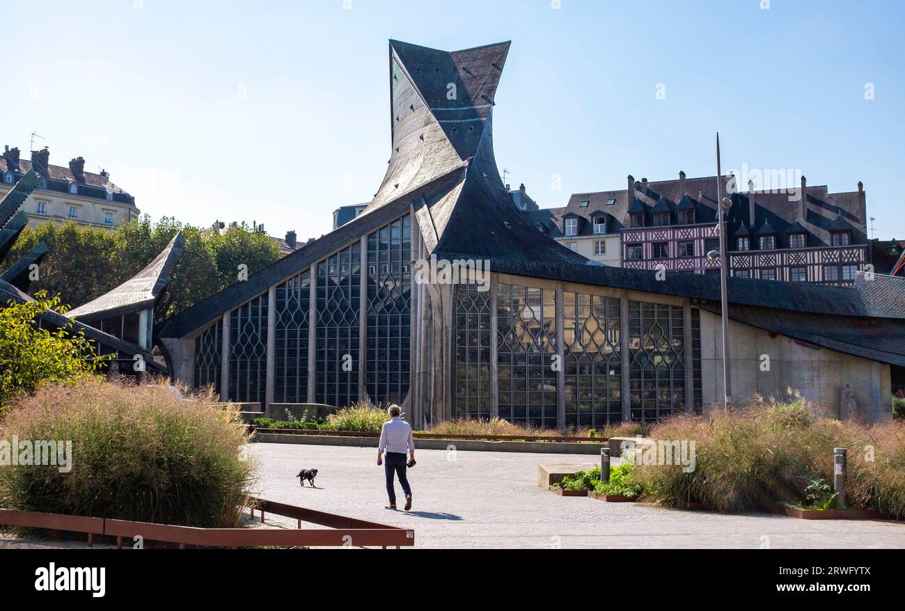 Rouen normandy joan of arc hi-res stock photography and images - Alamy