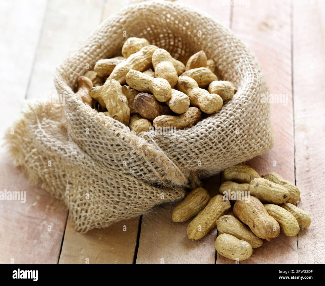 Nuts in a bag hi-res stock photography and images - Alamy