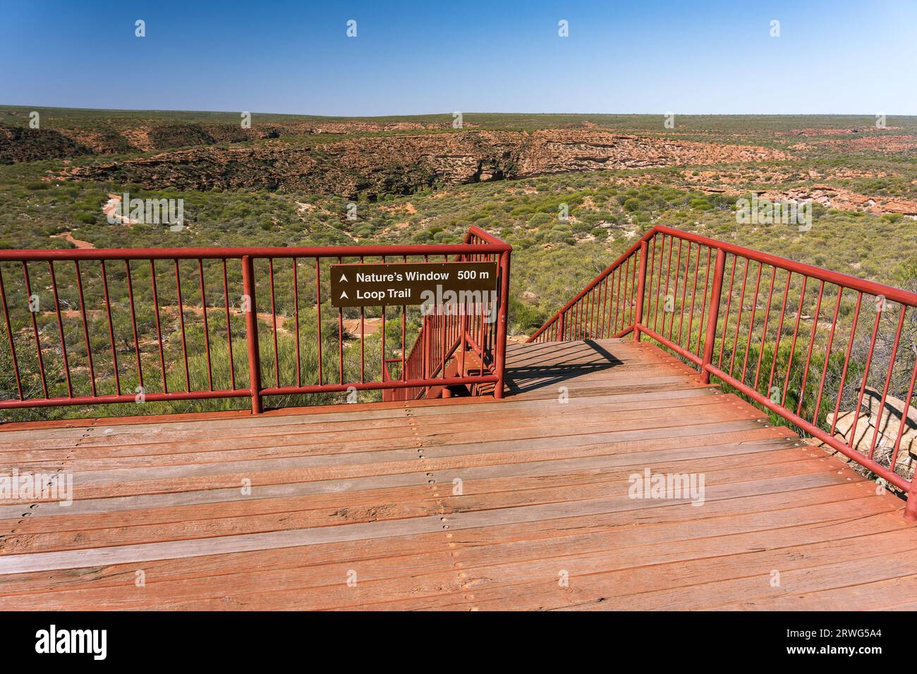 Hiking path to Nature's Window lookout in Kalbarri National Park ...