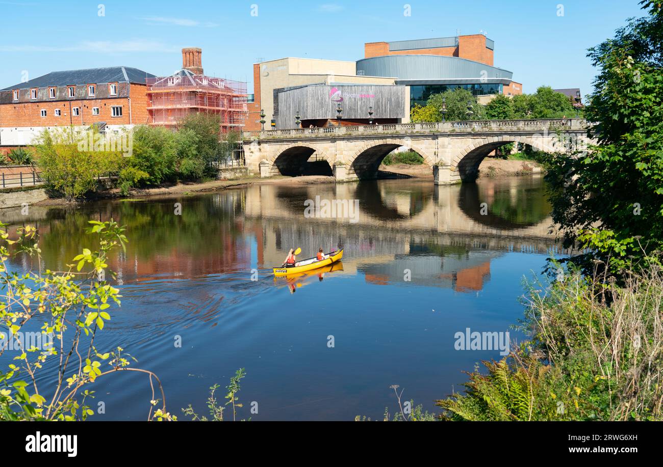 Welsh Bridge over the river Severn, Shrewsbury in September 2023 Stock ...
