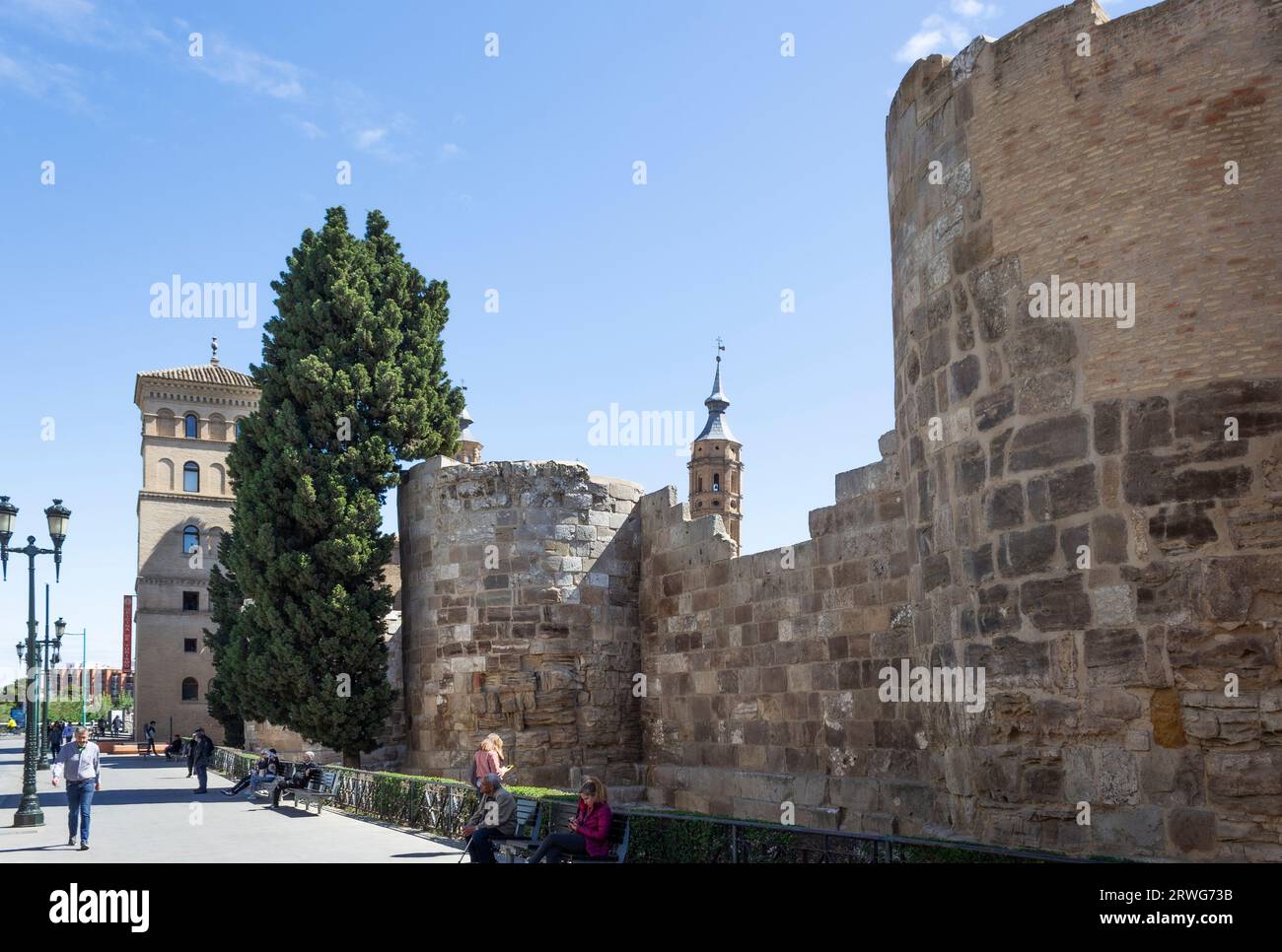 The old Roman walls and the Zuda Tower. Zaragoza, Aragon, Spain Stock ...