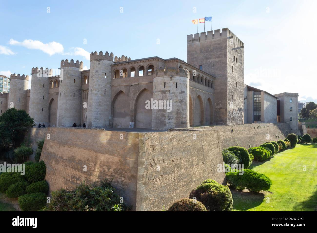 Medieval spanish architecture hi-res stock photography and images - Alamy