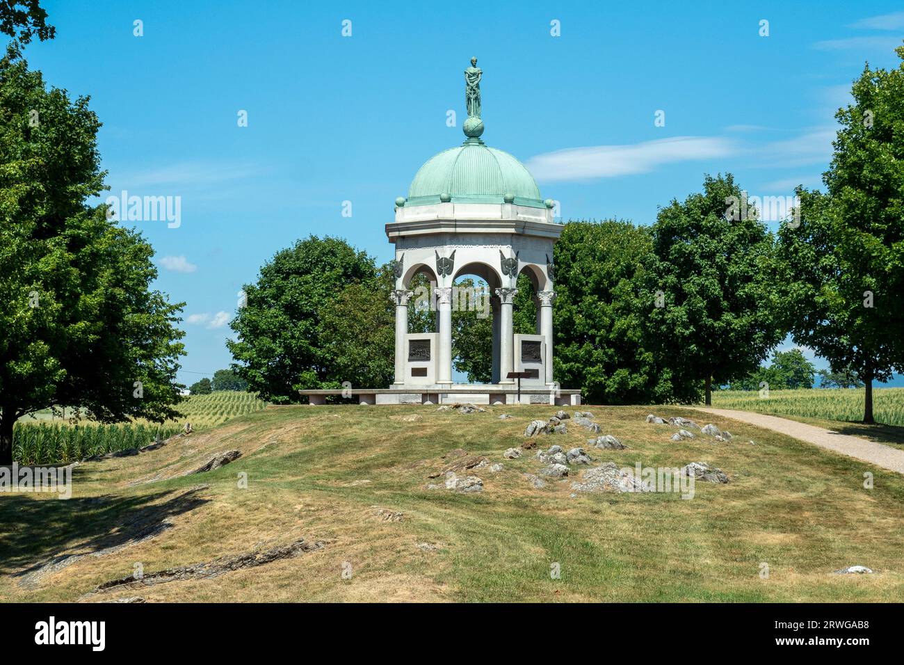 Monument in antietam hi-res stock photography and images - Alamy