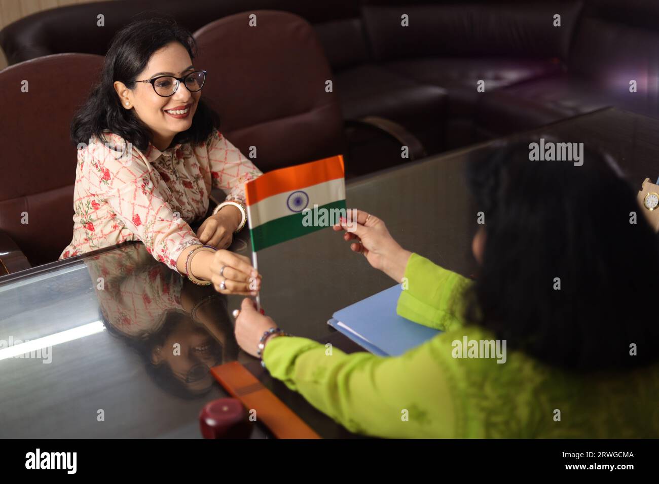 Principal Ma'am giving an Indian flag to a teacher as a gift, parent ...
