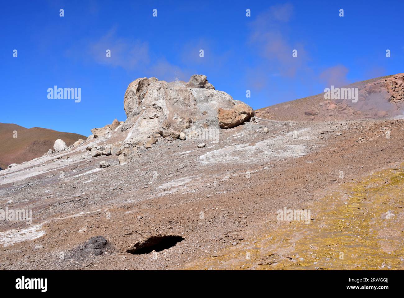 Andes opal hi-res stock photography and images - Alamy