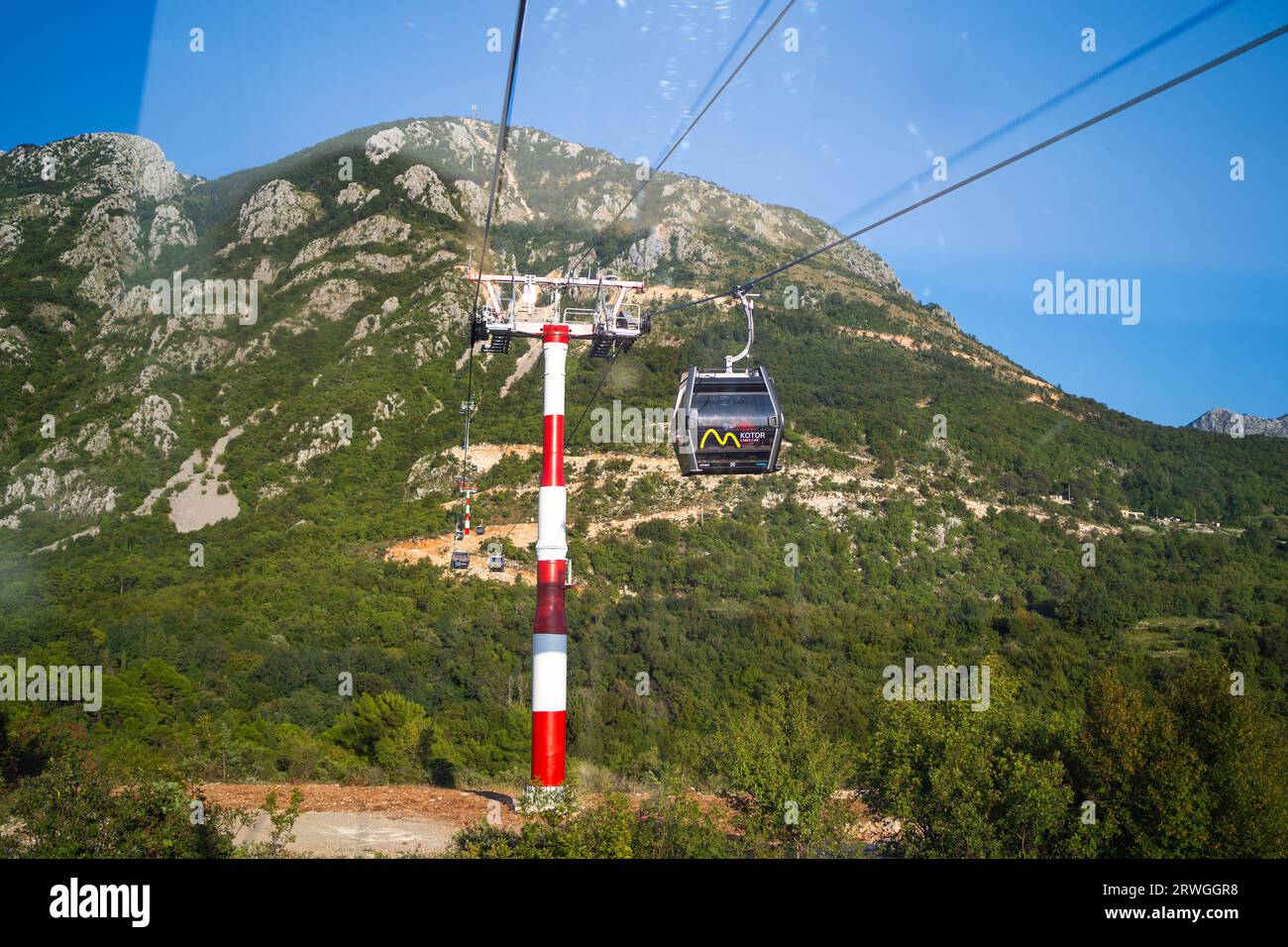 Cable car in montenegro hi-res stock photography and images - Alamy