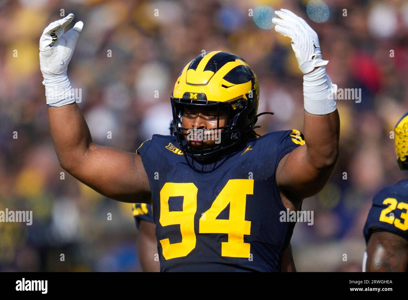Michigan defensive lineman Kris Jenkins plays against UNLV in the first ...
