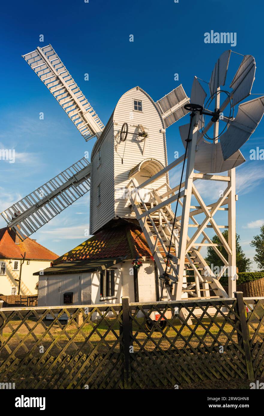 Windmill 4 sails hi-res stock photography and images - Alamy