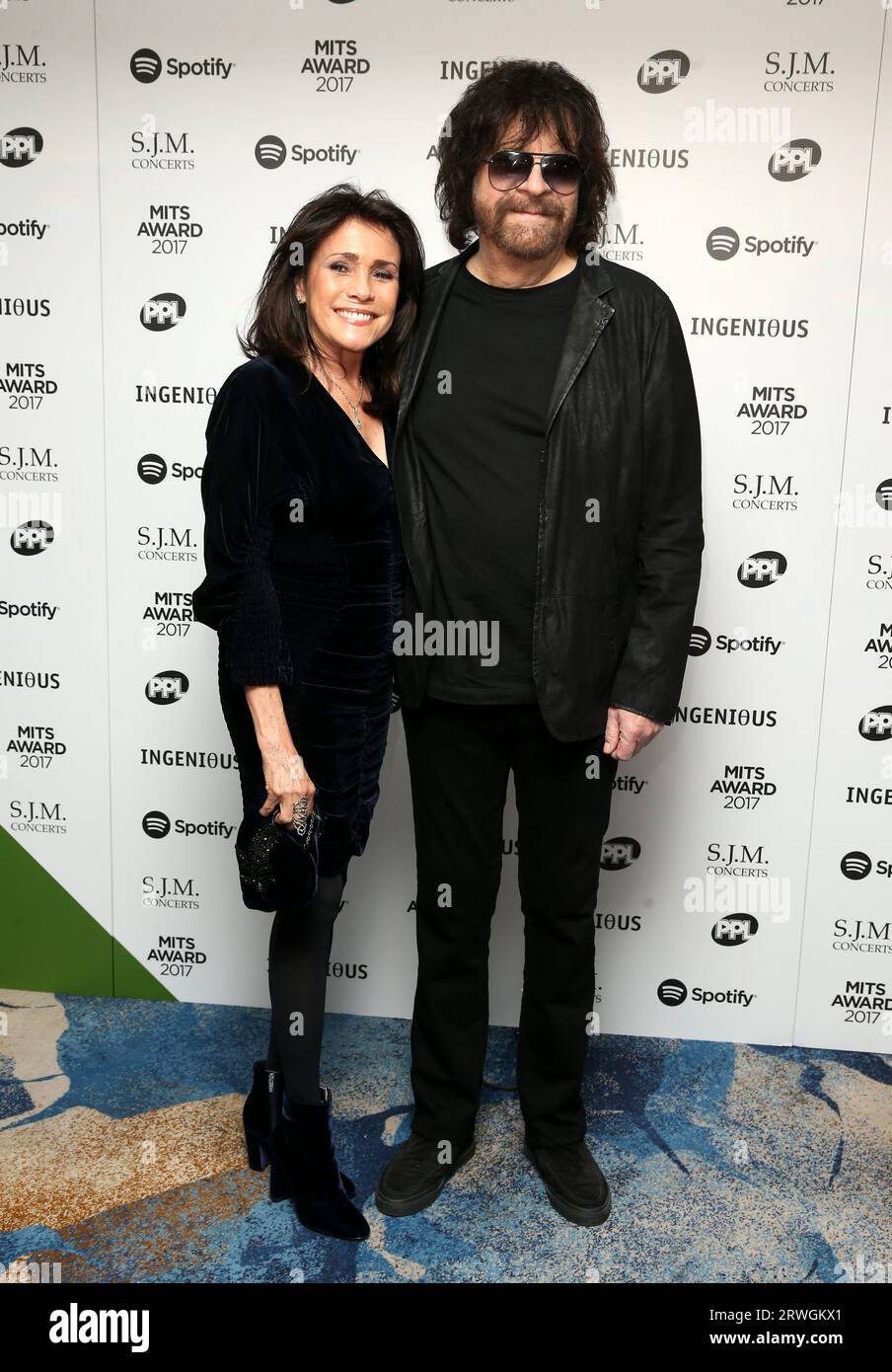 Jeff Lynne attends the 26th annual Music Industry Trust Awards held at ...
