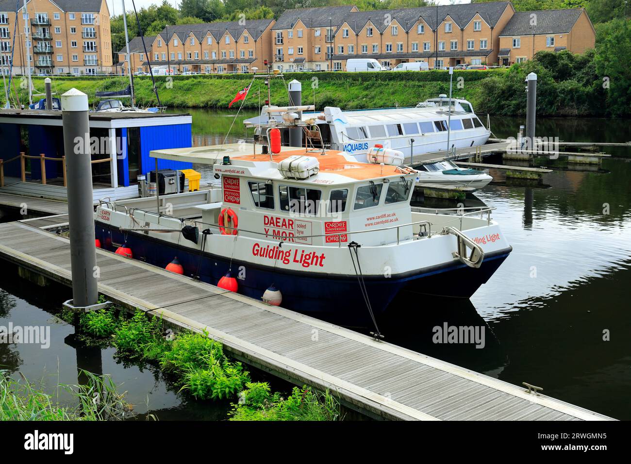 Rv guiding light hi-res stock photography and images - Alamy