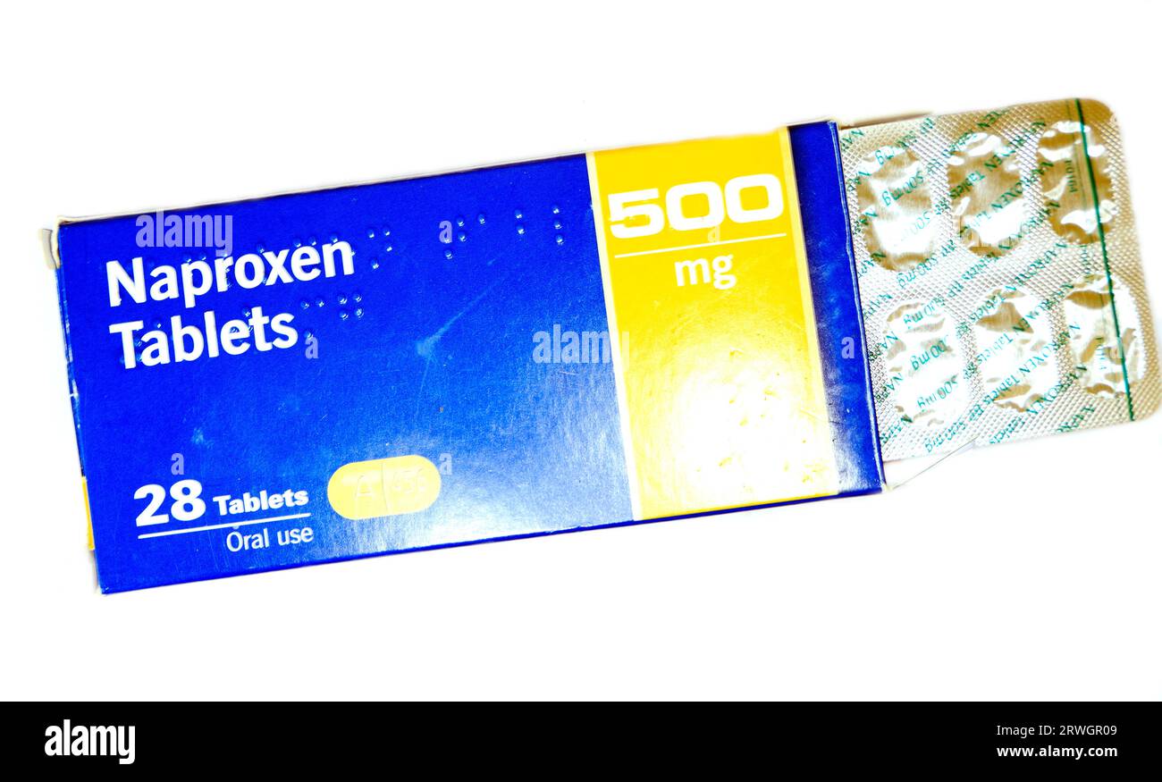 Pack of Naproxen anti-inflammatory tablets Stock Photo - Alamy