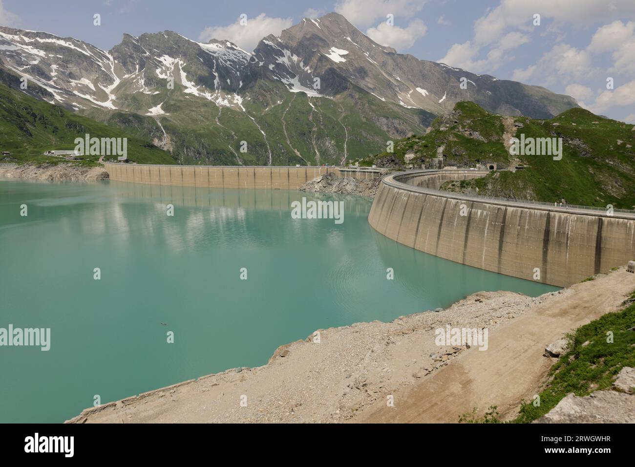 Dam wall of the reservoirs near Kaprun Stock Photo - Alamy
