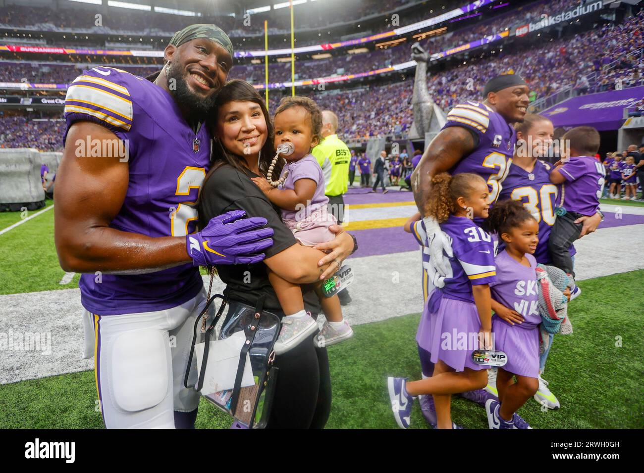 Minnesota Vikings running back Alexander Mattison, left, and Minnesota ...