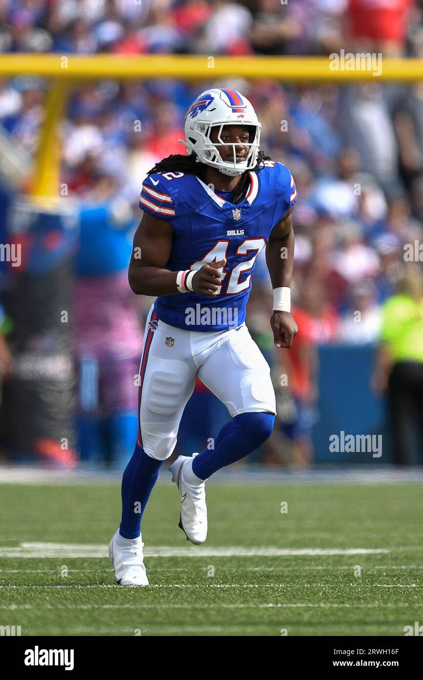 Buffalo Bills linebacker Dorian Williams (42) runs on the field during ...