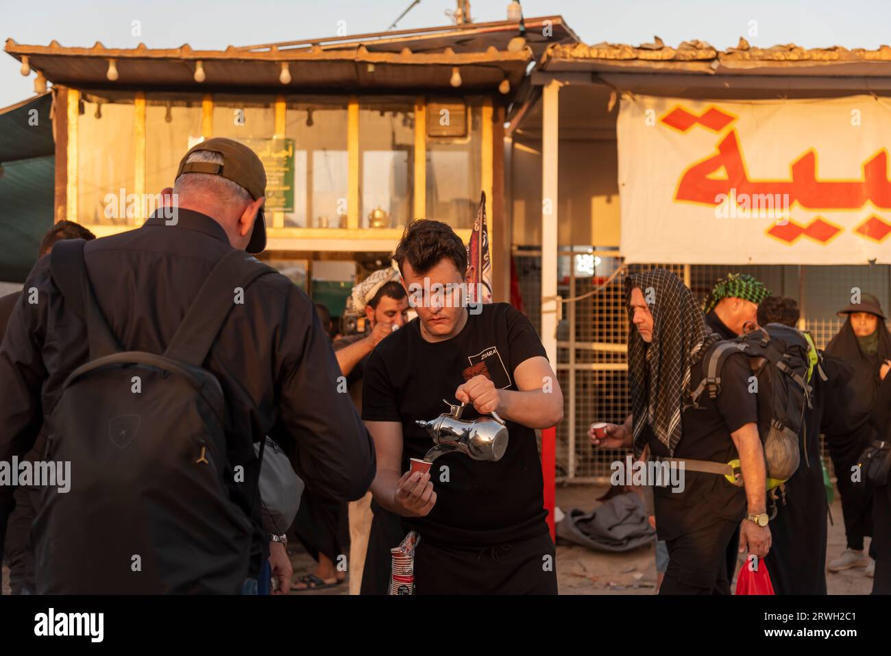 Muslim mam hi-res stock photography and images - Alamy