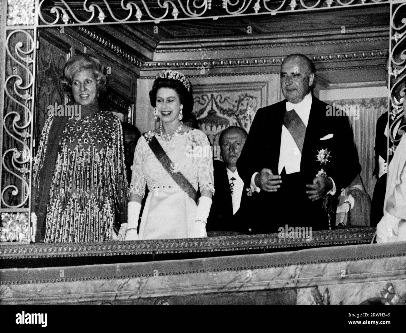 Queen Elizabeth II of England, center, French President George Pompidou ...