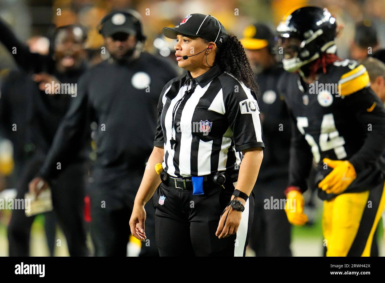 Line judge Maia Chaka (100) works an NFL football game between the ...