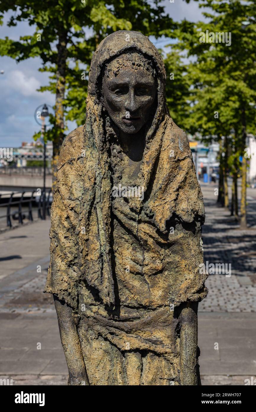 Memorial to the Great Famine Victims in Dublin, Ireland’s Great Famine ...