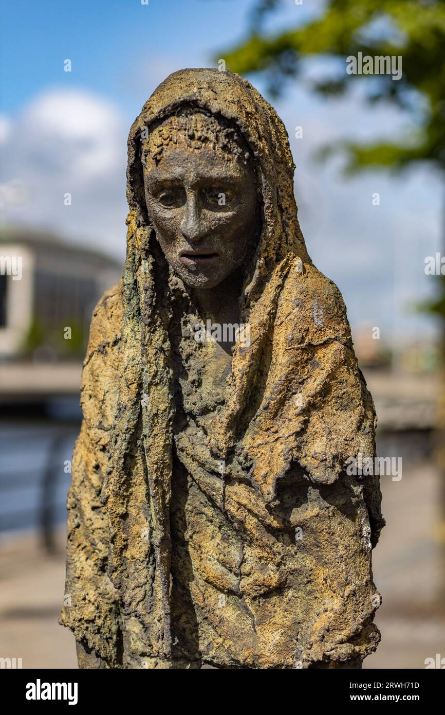 Memorial to the Great Famine Victims in Dublin, Ireland’s Great Famine ...