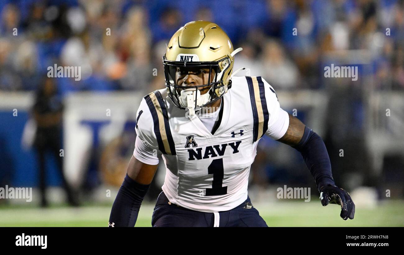 Navy cornerback Dashaun Peele (1) plays against Memphis during an NCAA ...