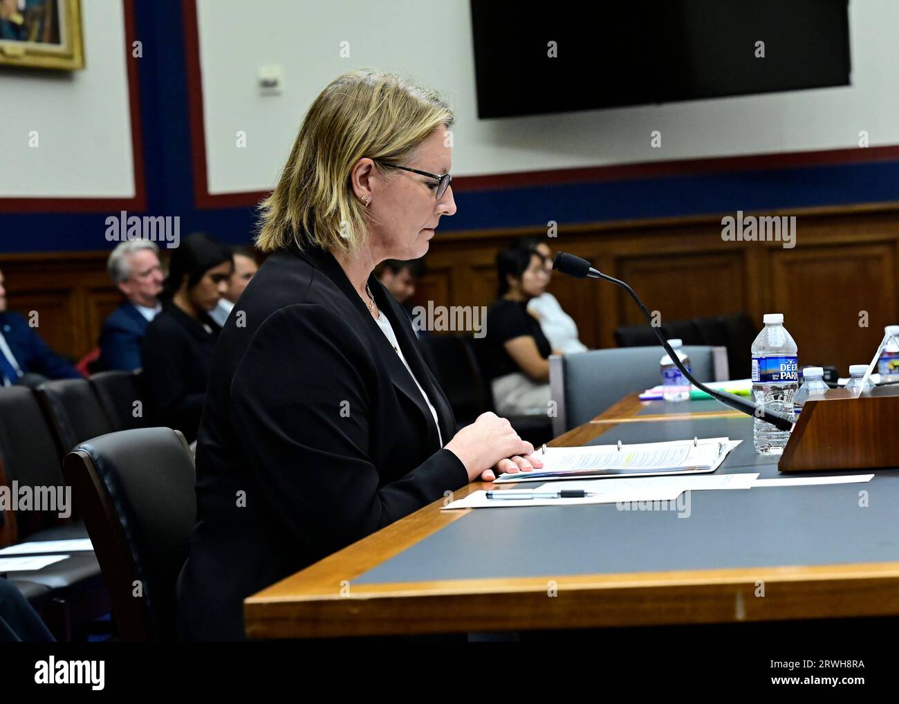 District disaster management committee hi-res stock photography and ...