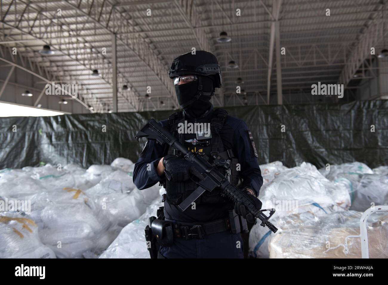 Samut Prakan, Thailand. 17th Sep, 2023. Special Operations Officer ...