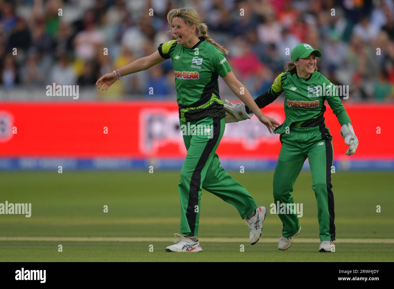 Lauren bell southern brave hi-res stock photography and images - Alamy