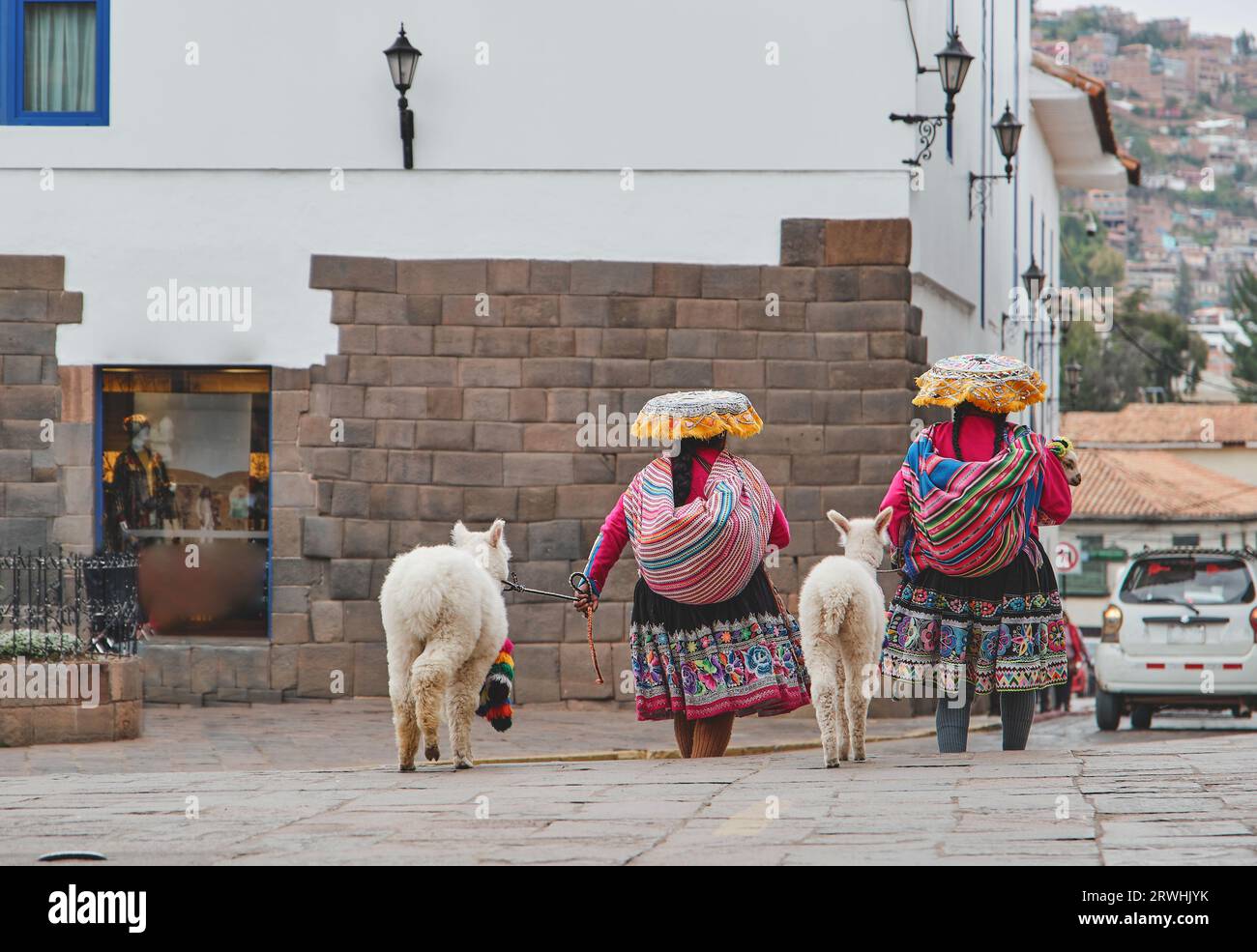 Native american hat rear view hi-res stock photography and images - Alamy