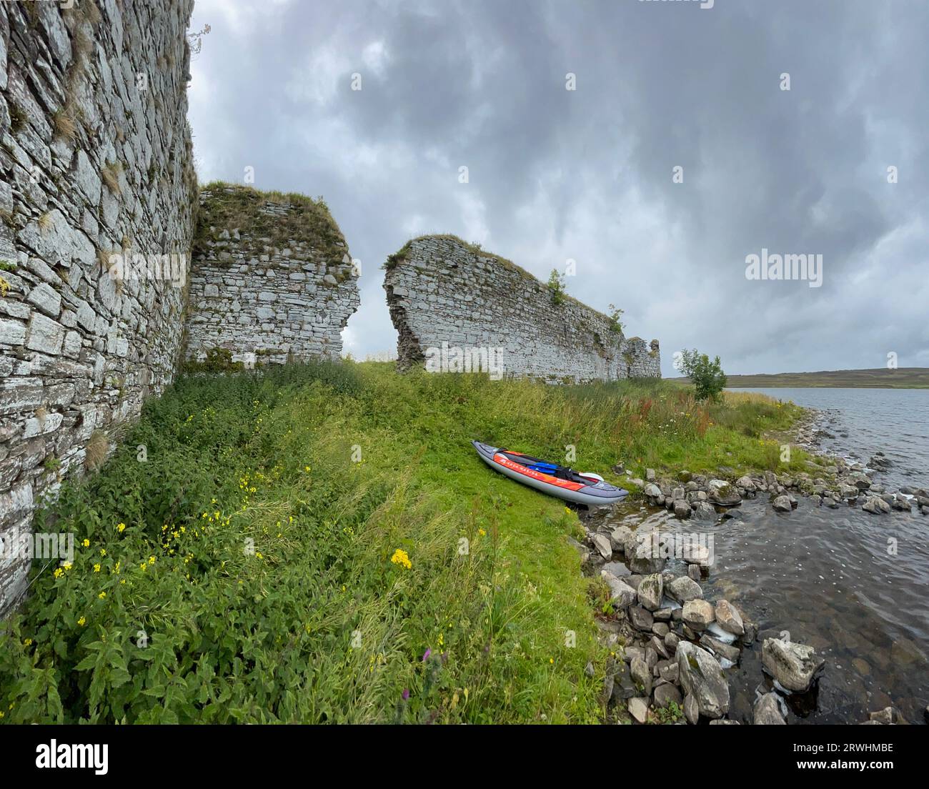 Lochindorb castle hi-res stock photography and images - Alamy