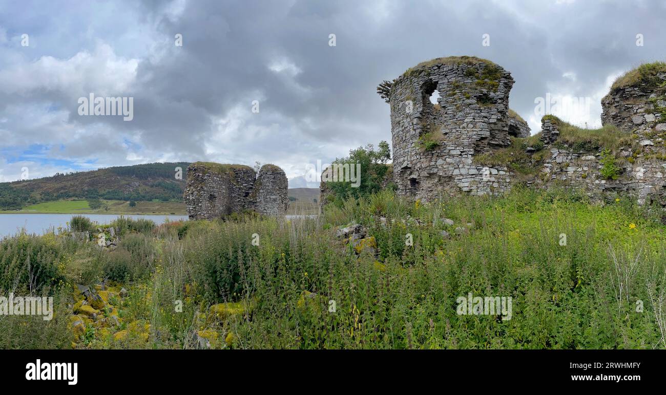 Lochindorb Castle, Scottish Highlands Stock Photo - Alamy