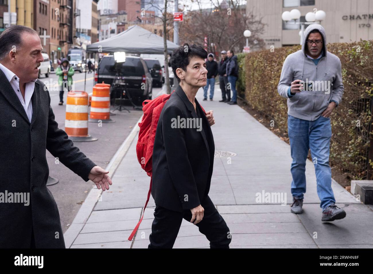 Monday sept 18 hi-res stock photography and images - Alamy