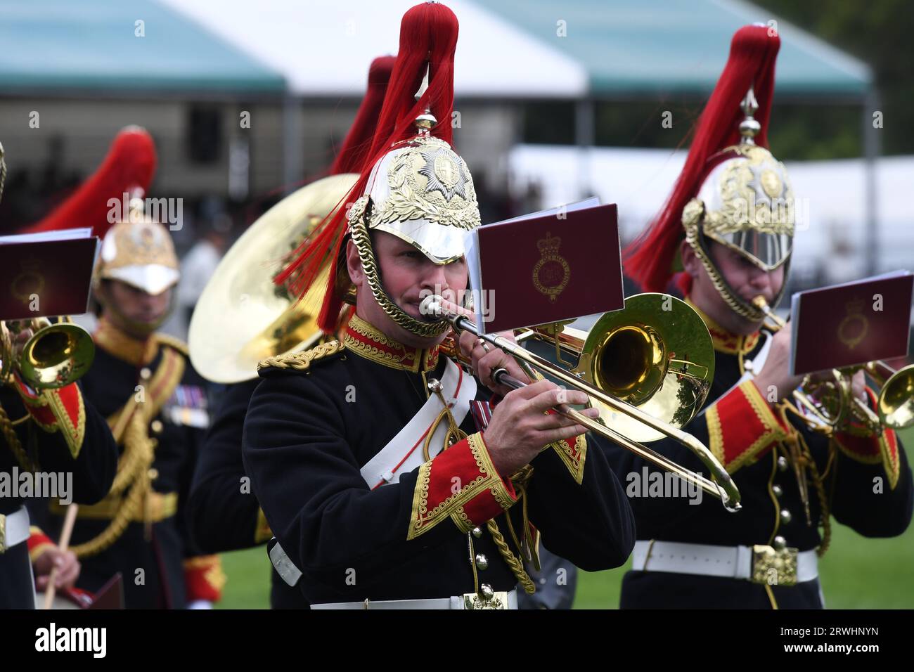 Military pageantry hi-res stock photography and images - Alamy