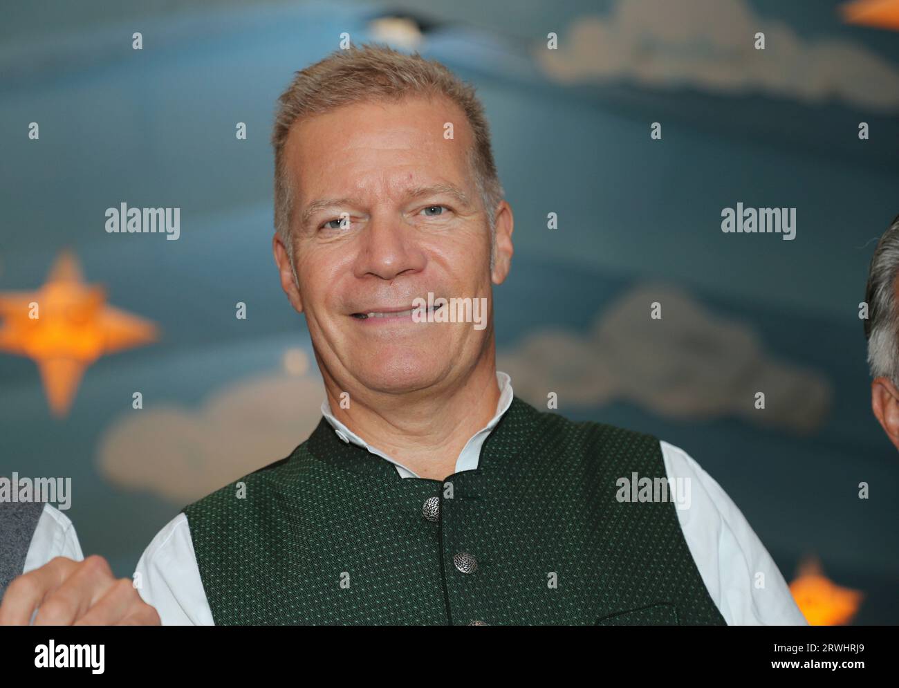 Hacker pschorr brauerei hi-res stock photography and images - Alamy