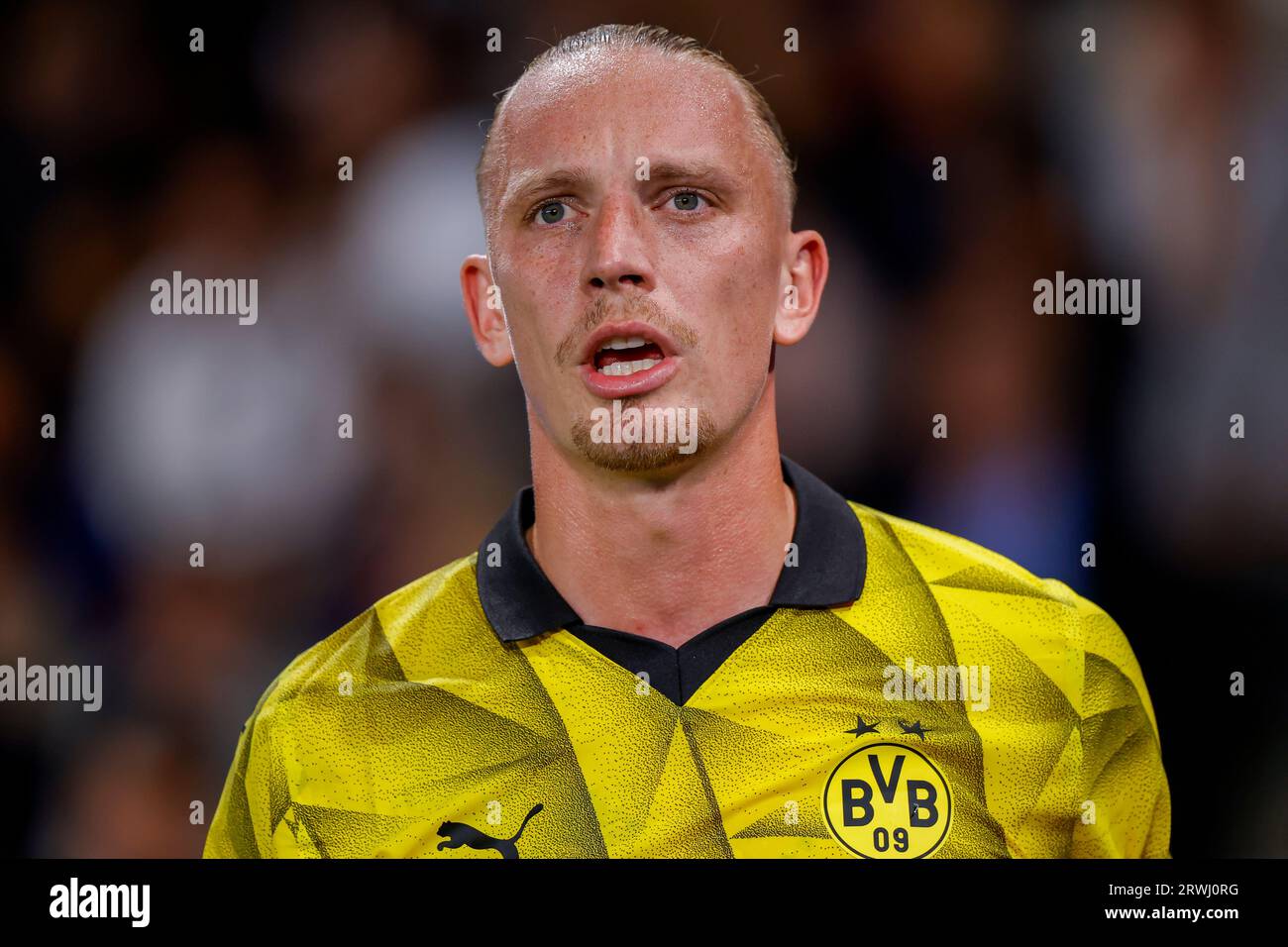 PARIS, FRANCE - SEPTEMBER 19: Marius Wolf (Borussia Dortmund) looks on ...