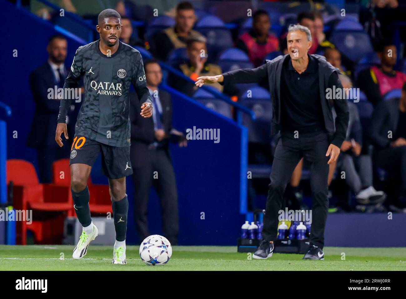 PARIS, FRANCE - SEPTEMBER 19: Ousmane Dembele (Paris Saint-Germain) and ...